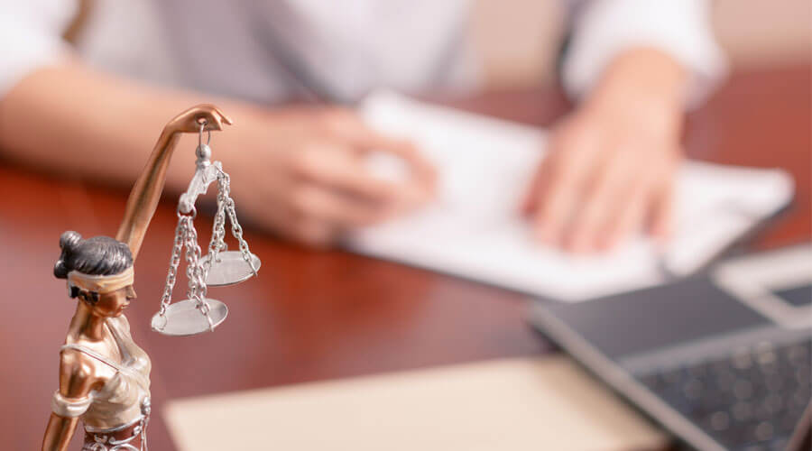 ¿Qué es el contrato de mandato?